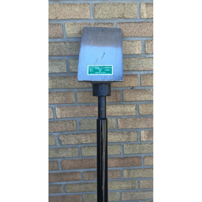 Asphalt Lute – Manual Bitumen Leveling Tool | Rental